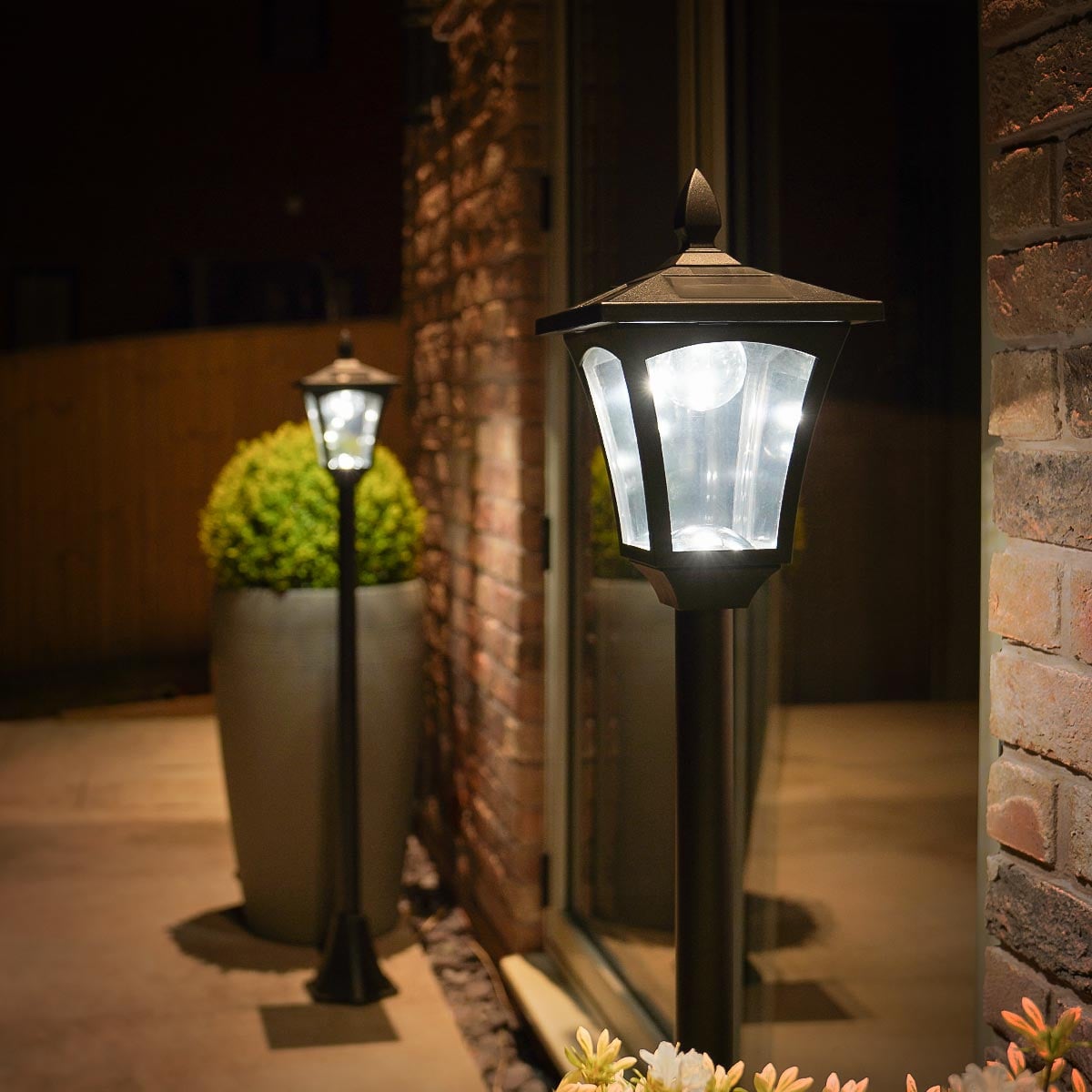 Track Solar Powered Led Driveway Lights Solar Path Lights | Solar